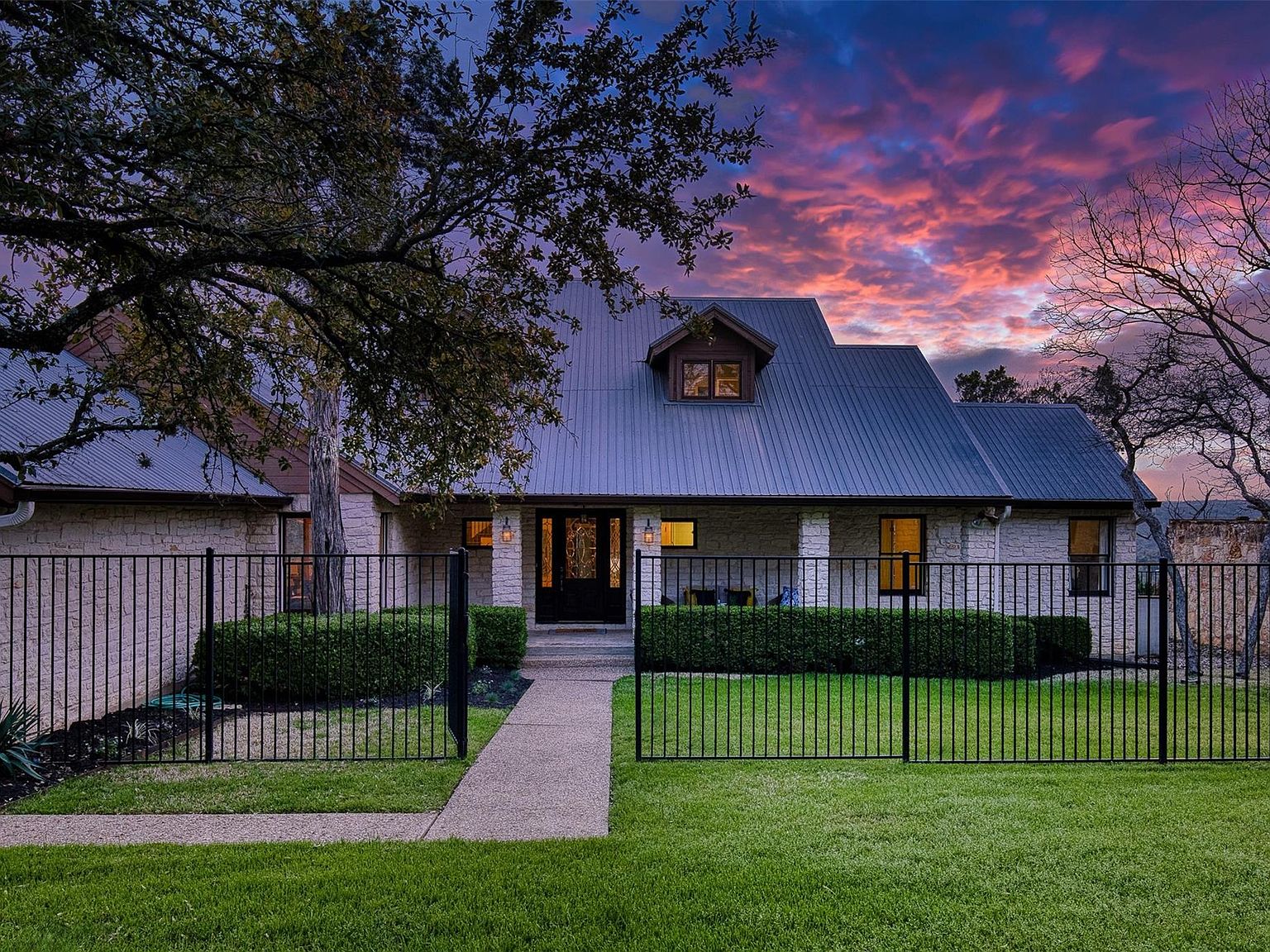 8513 Bell Mountain Dr, Austin, TX 78730 | Zillow