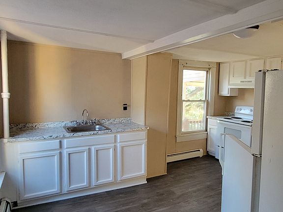 31 Bank St #2, Walden, NY 12586 | Zillow