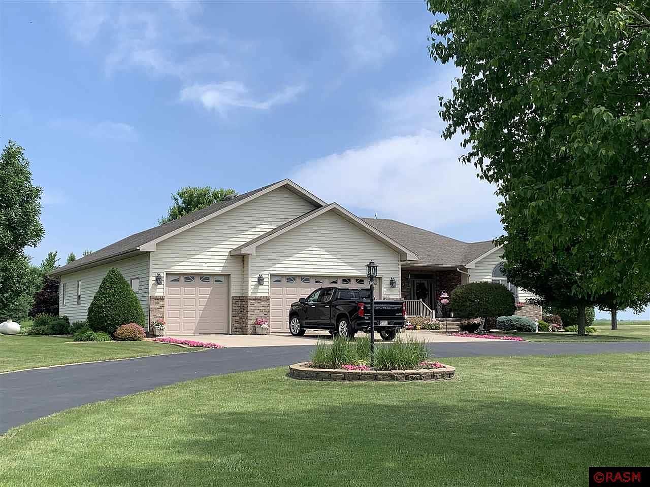 68916 340th St, Saint James, MN 56081 | MLS #7032984 | Zillow