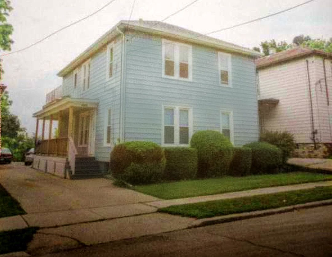 2115 Prospect St, Racine, WI 53404 | Zillow