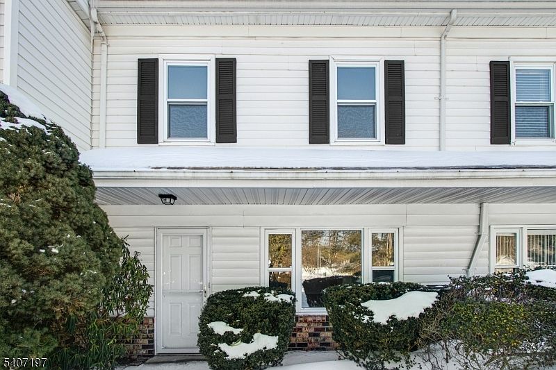 39 Yarmouth, Scotch Plains, NJ 07076 | Zillow