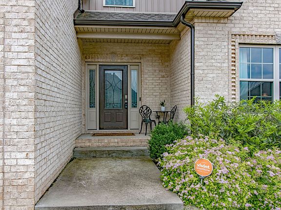 1126 Hilliard Ln, Clarksville, TN 37042 | Zillow