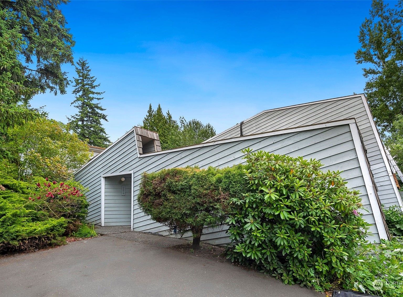 12519 SE 42nd Street UNIT 519, Bellevue, WA 98006 | Zillow