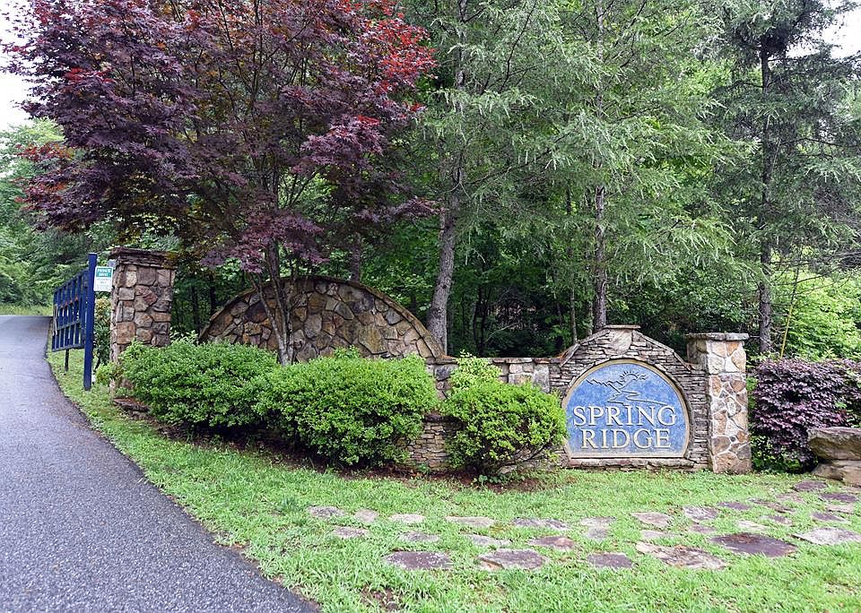 1 Spring Ridge Trl, Morganton, GA 30560 | MLS #405030 | Zillow