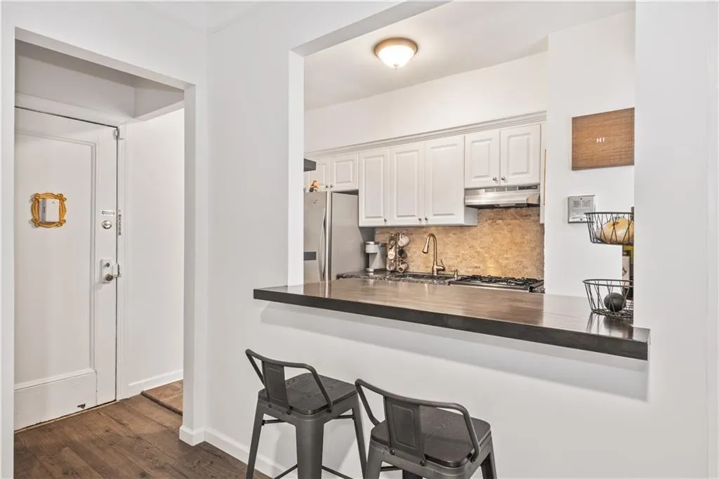 130 Bayridge Parkway #4H in Bay Ridge, Brooklyn | StreetEasy