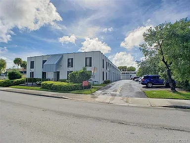 13024 SW 120th St Miami FL | Zillow