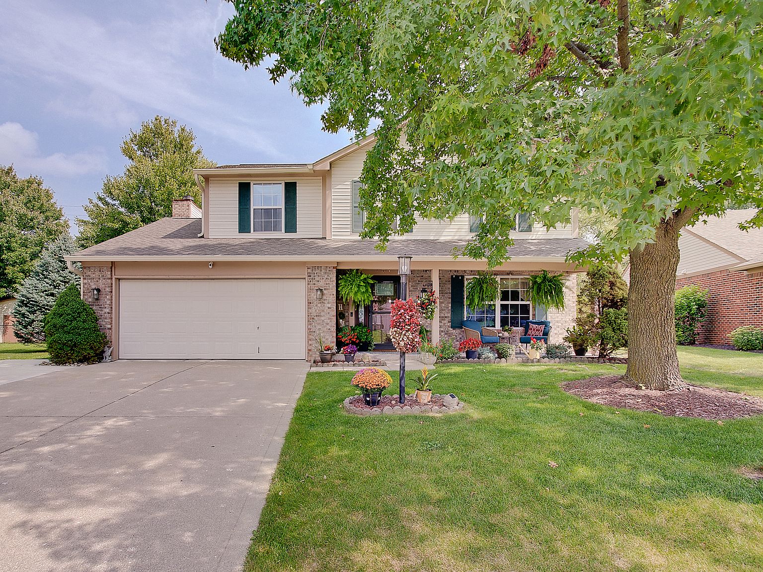 8437 Southern Springs Blvd, Indianapolis, IN 46237 | MLS #21940247 | Zillow