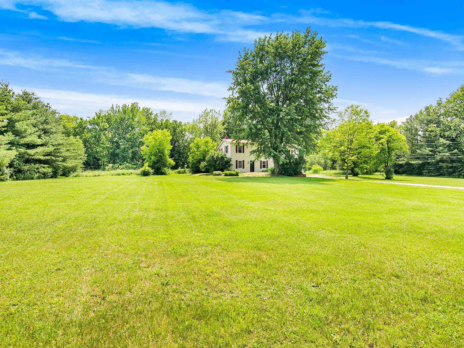 1093 Polly Hubbard Road, Saint Albans, VT 05478 | MLS #4957240 | Zillow