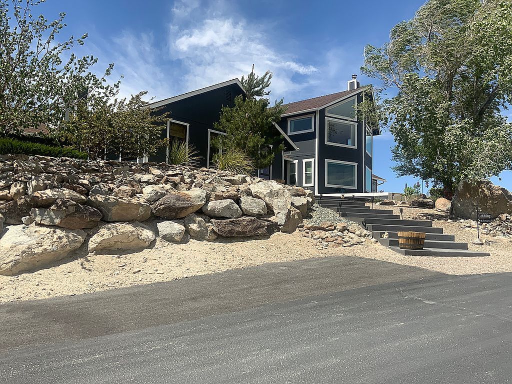 29 Hilltop Dr, Carson City, NV 89706 | Zillow