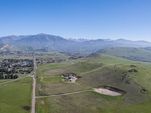Holdridge Drive, Porterville, CA 93257 | MLS #221911 | Zillow