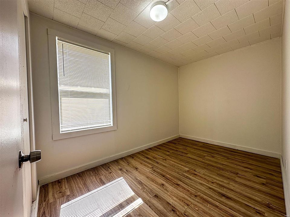 305 Ripley Rte W Naylor MO | Zillow