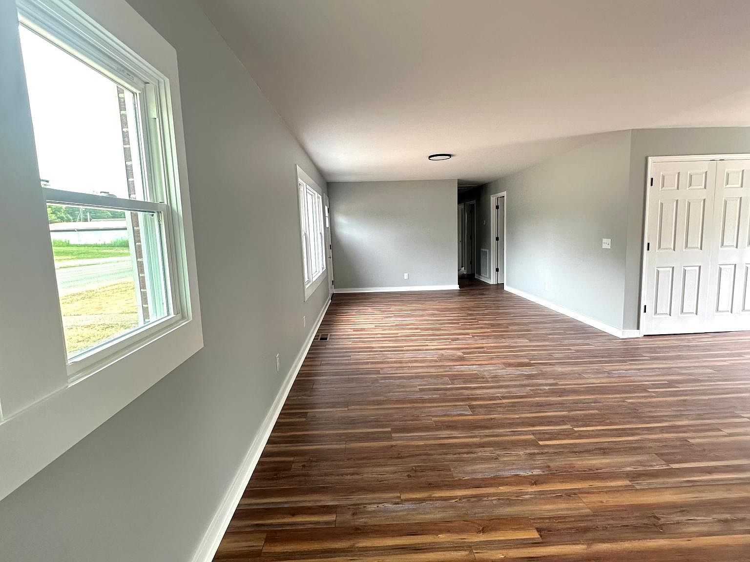 530 20th Ave W, Springfield, TN 37172 | Zillow