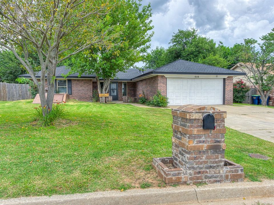 608 SW 26th St, El Reno, OK 73036 | Zillow