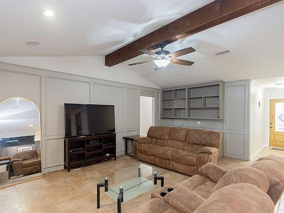 76 Alexander Ct, Angleton, TX 77515 | Zillow