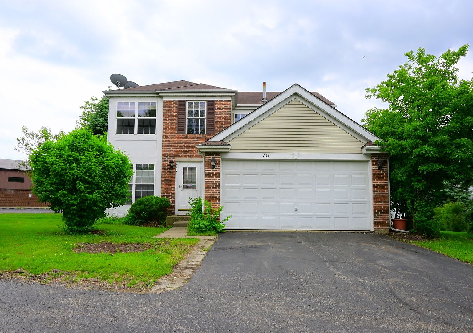 737 Springwood Dr, Joliet, IL 60431 | Zillow