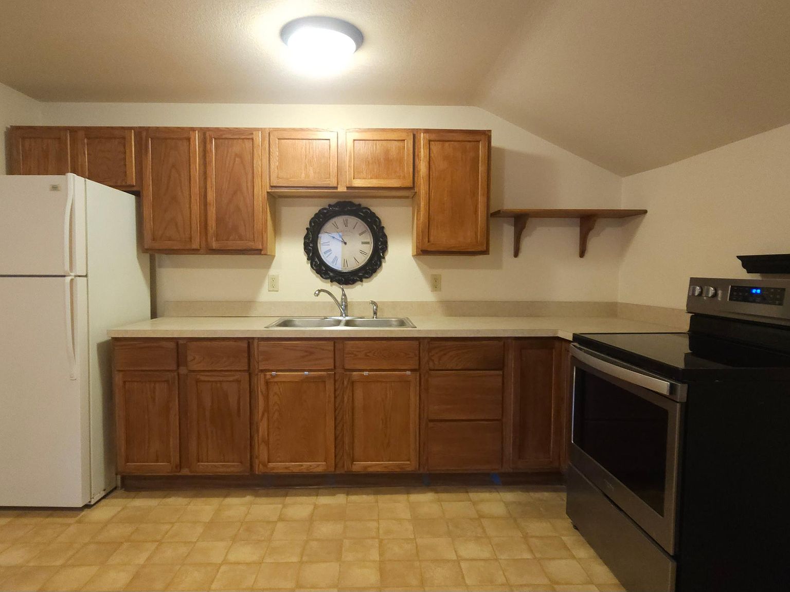 8451 104th Ave #UF, Pleasant Prairie, WI 53158 | Zillow