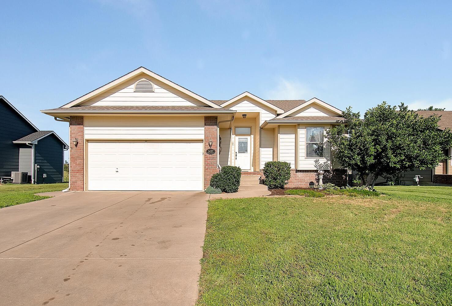1437 N Spring Ridge Dr, Derby, KS 67037 | Zillow