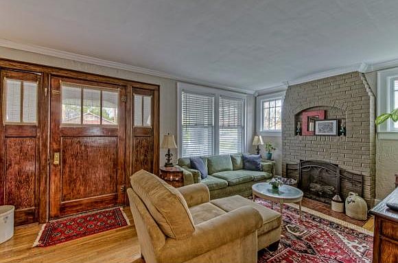 609 Park St, Bristol, VA 24201 | Zillow