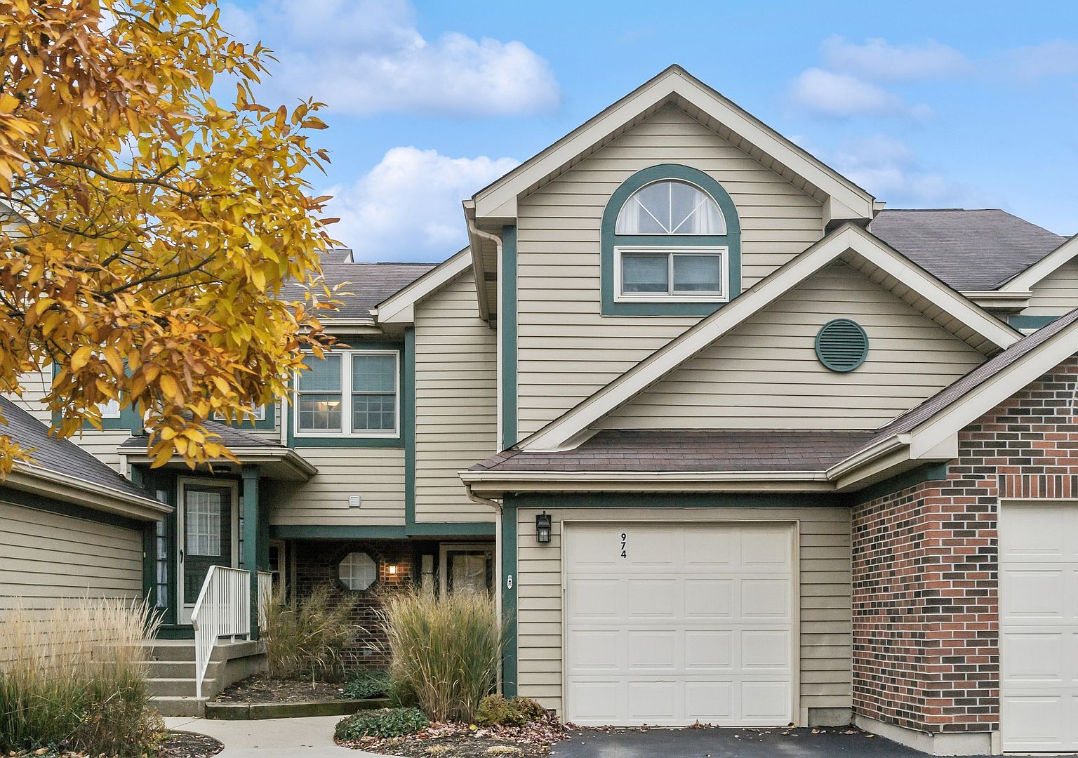 974 Ridgefield Ln, Wheeling, IL 60090 | MLS #11919578 | Zillow