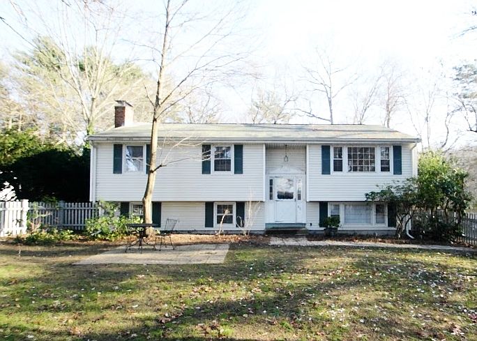 45 Neponset Heights Ave, Foxboro, MA 02035 | Zillow