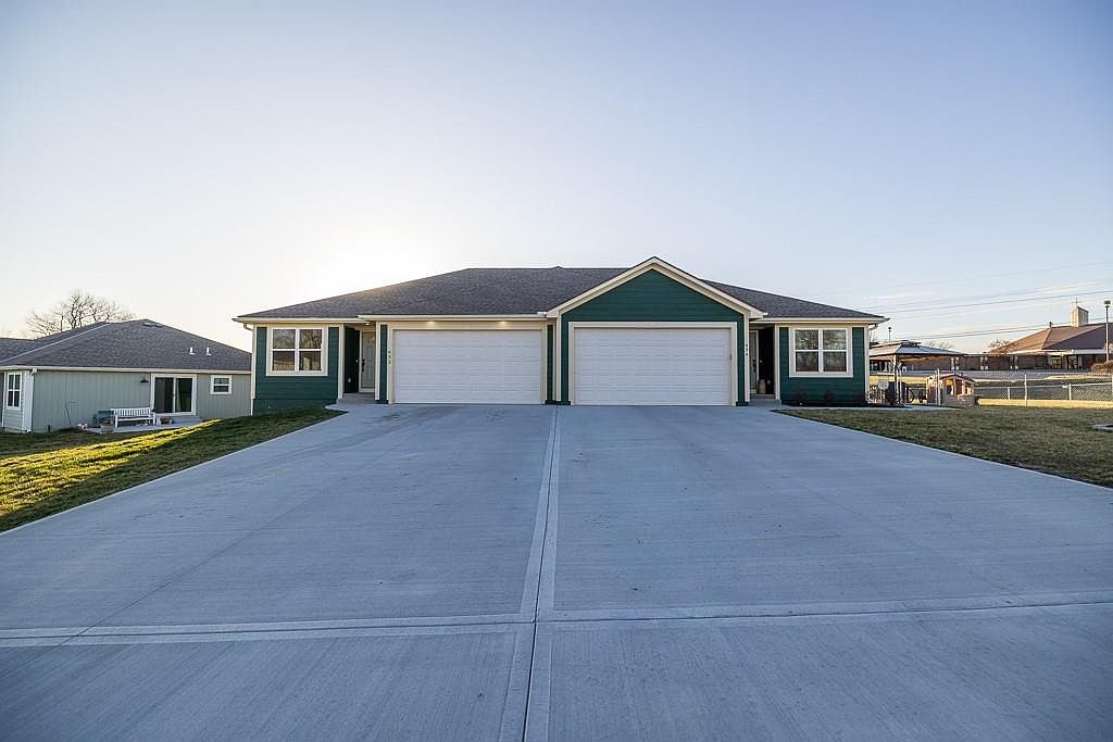 632 & 634 Morningview Dr, Harrisonville, MO 64701 | Zillow