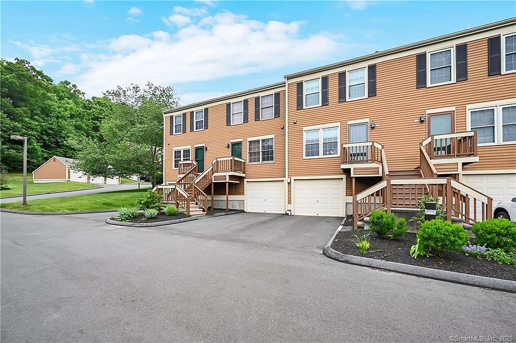 128 Foxbridge Village Rd #128, Branford, CT 06405 | Zillow