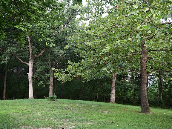 507 Blue Bird Ct, Macon, MO 63552 | MLS #39522 | Zillow