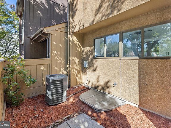 1908 Coppersmith Ter, Woodbridge, VA 22191 | MLS #VAPW2058180 | Zillow