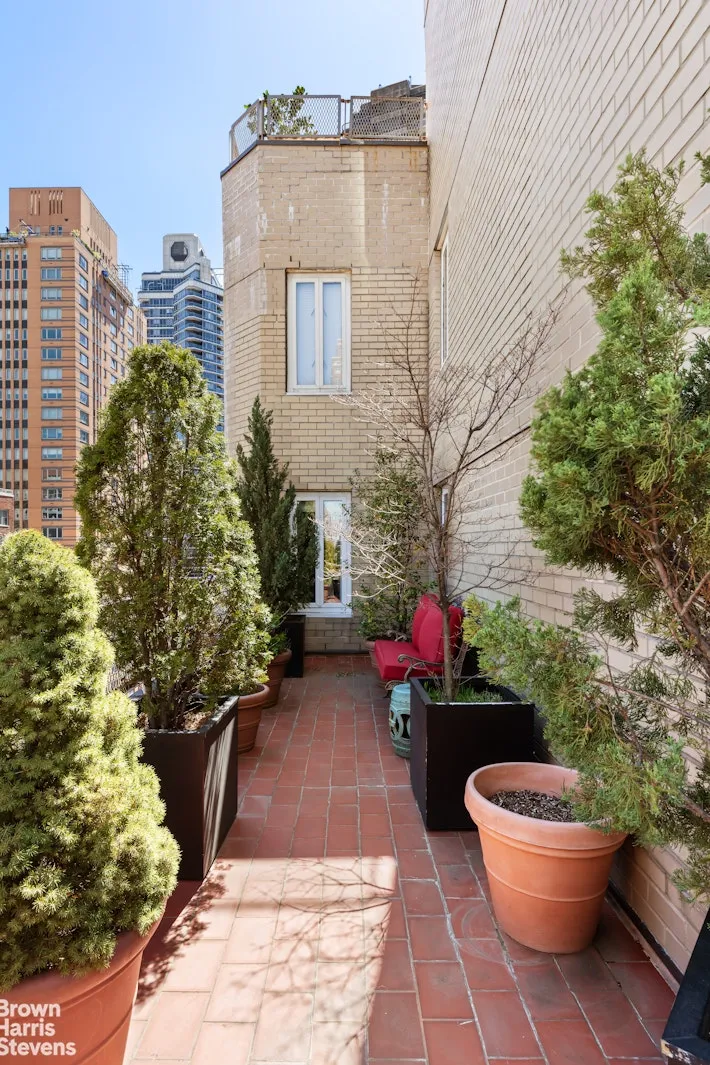 166 East 63rd Street #16C in Lenox Hill, Manhattan | StreetEasy