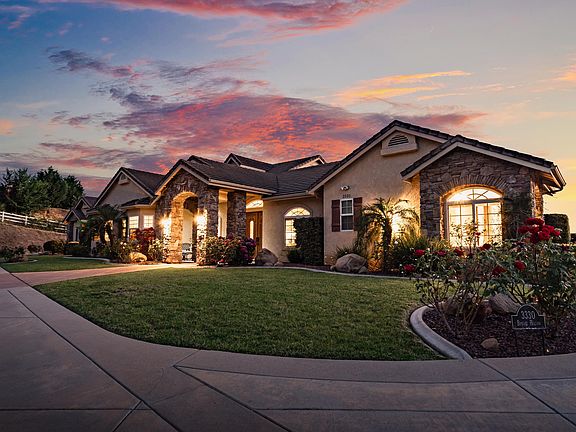 3330 Brooke Hollow Rd, Fallbrook, CA 92028 | MLS #240015163 | Zillow