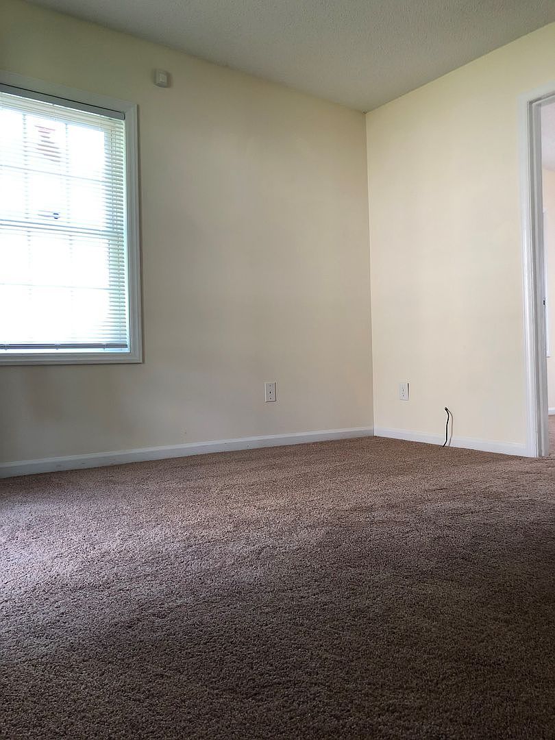 925 Gillete St, Winston Salem, NC 27105 | Zillow