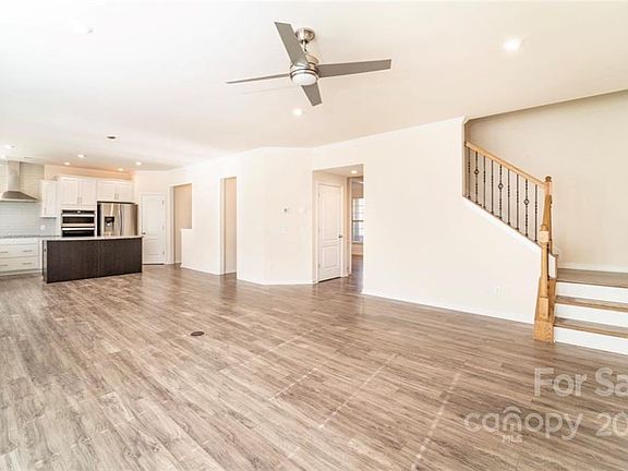 11161 Limehurst Pl, Charlotte, NC 28278 | Zillow