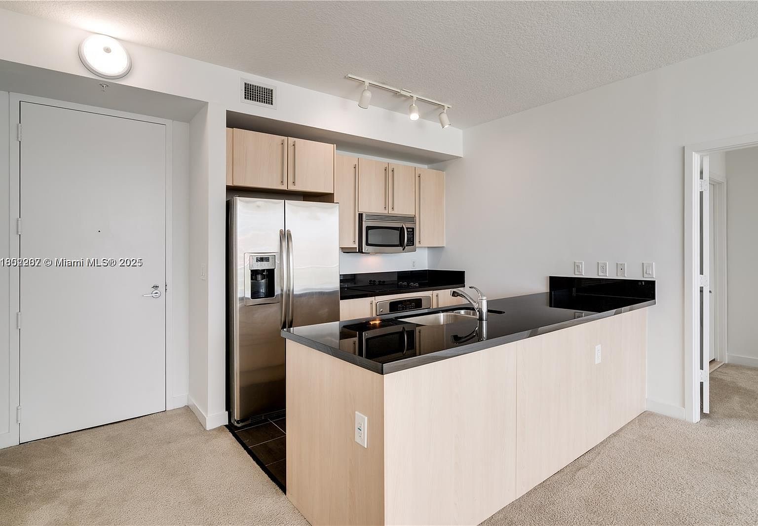 79 SW 12th St APT 3103, Miami, FL 33130 | Zillow