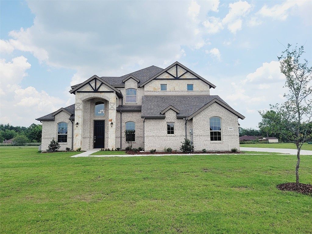 360 Crystal Lake Ln, Red Oak, TX 75154 | Zillow