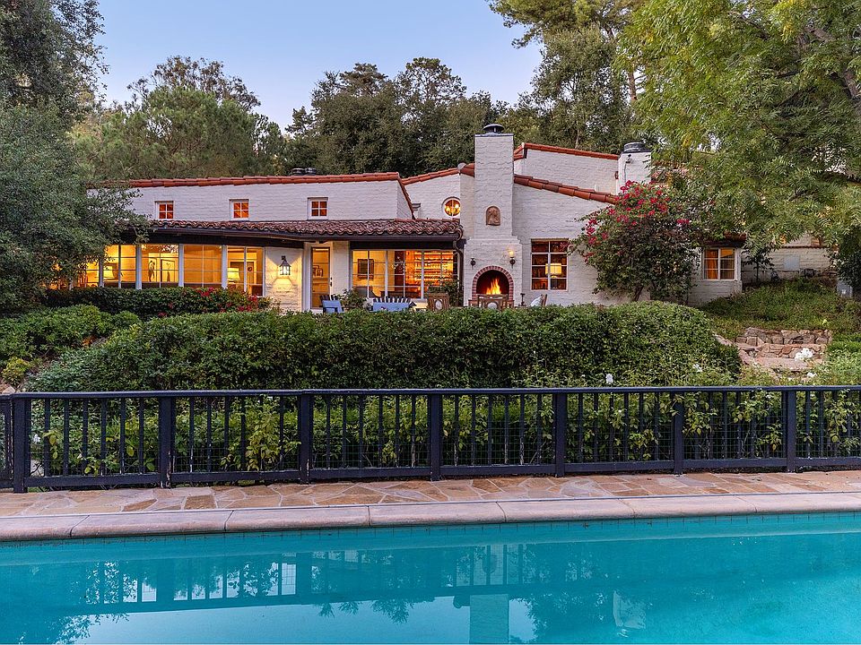 2320 N Bowmont Dr, Beverly Hills, CA 90210 | Zillow