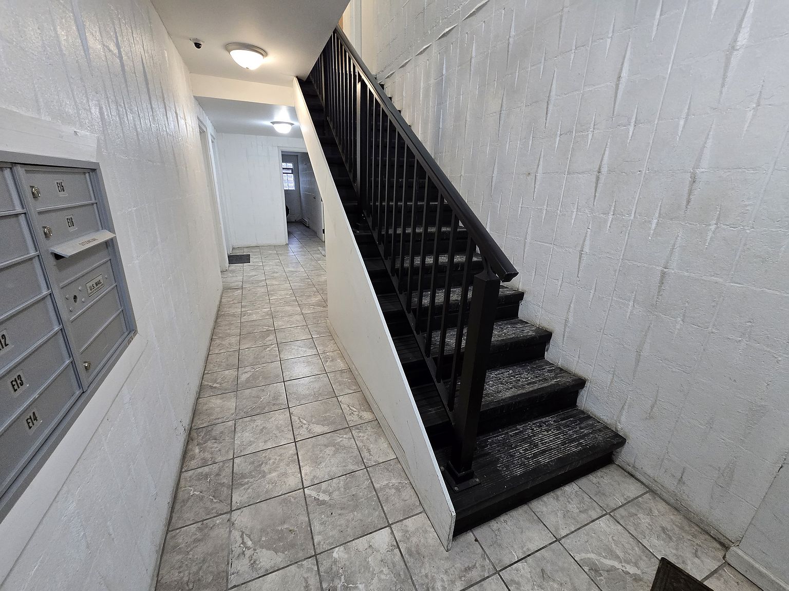 4830 Lee Rd #E14, Cleveland, OH 44128 | Zillow