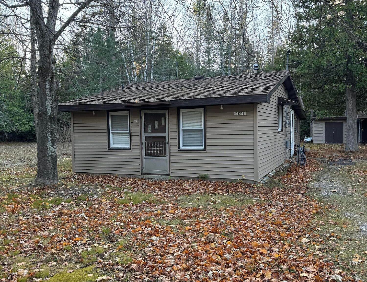 19340 Us Highway 23 S, Presque Isle, MI 49777 | MLS #201832504 | Zillow