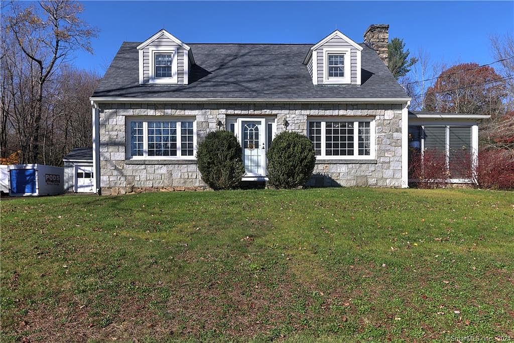 300 Center St, West Hartland, CT 06091 | MLS #170626698 | Zillow