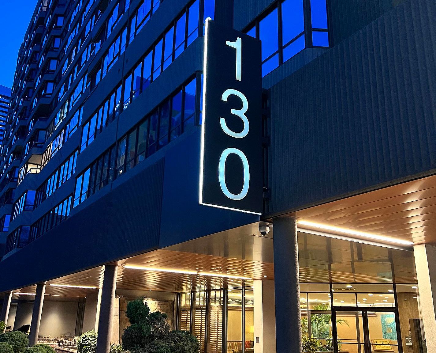 130 Carlton St PENTHOUSE 7, Toronto, ON M5A 4K3 | Zillow