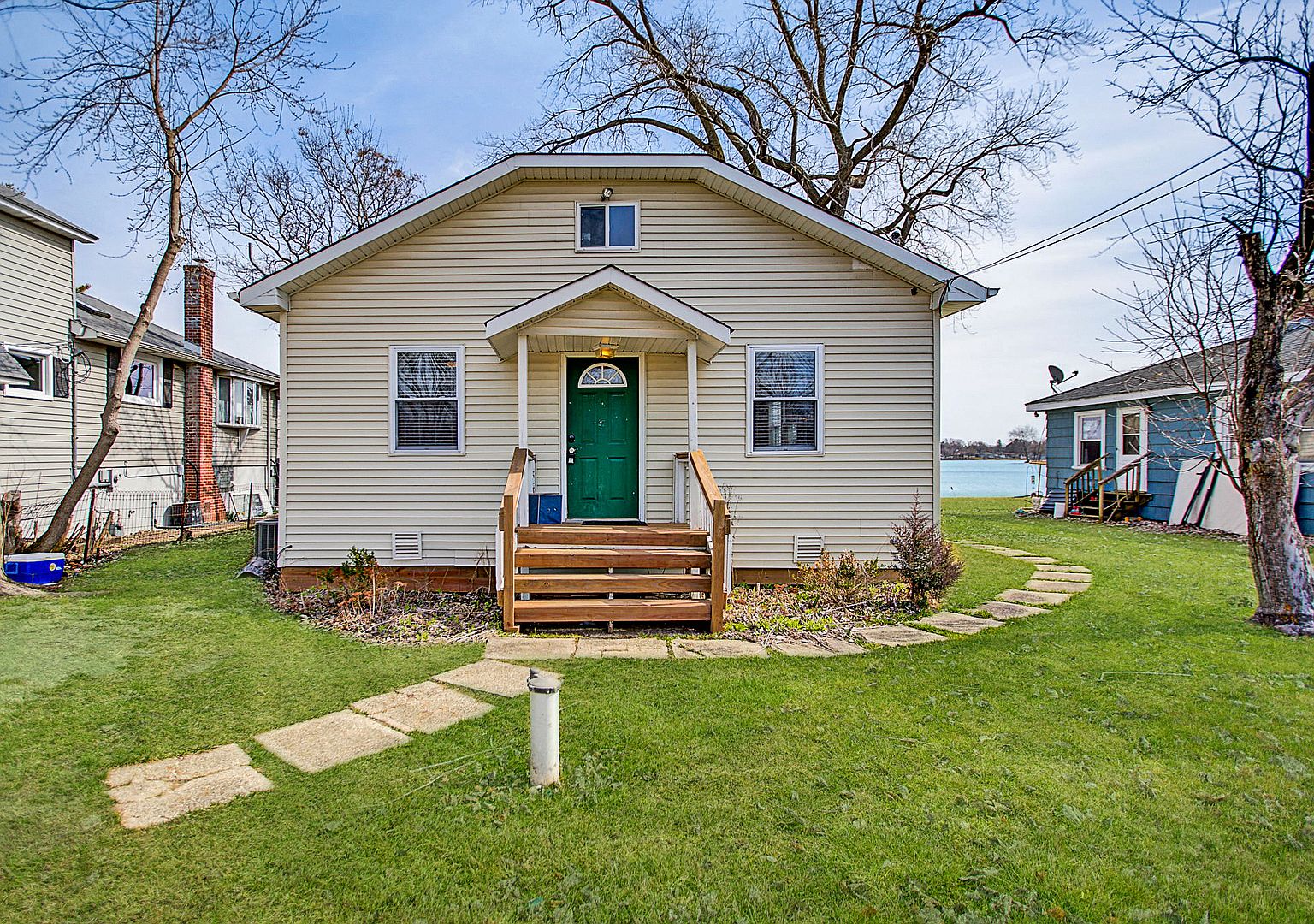 35193 N Wilson Rd, Ingleside, IL 60041 | MLS #12144337 | Zillow