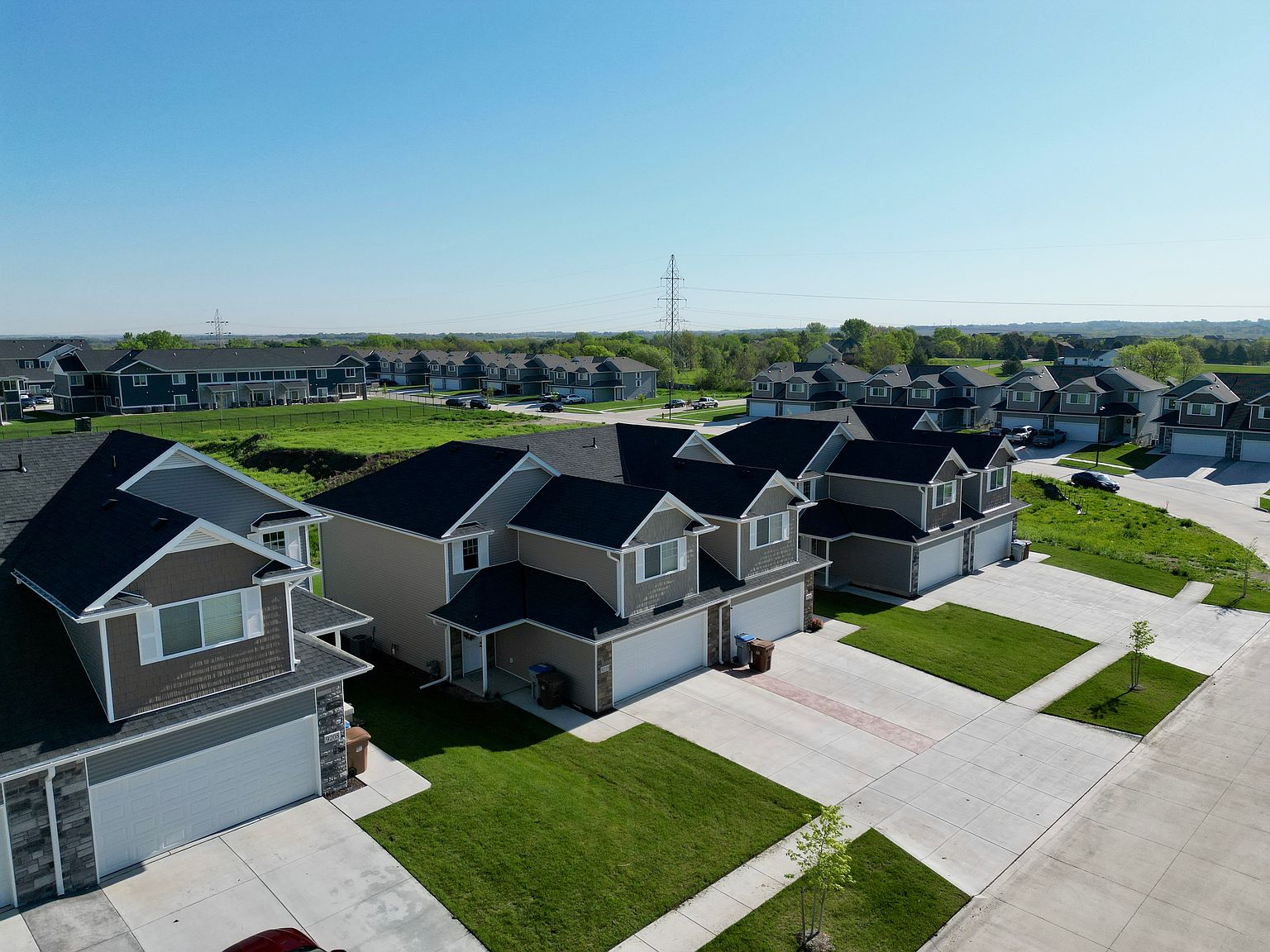 9232 Peregrine Rd, Lincoln, NE 68505 | Zillow