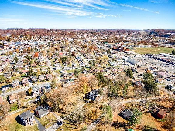 1234 E Main St, Princeton, WV 24740 | MLS #53036 | Zillow