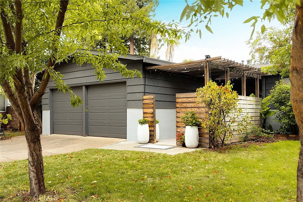 18 Dean Way, Chico, CA 95926 | Zillow