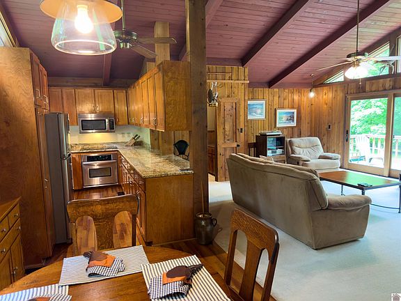 141 Forest Glen Dr, Eddyville, KY 42038 | Zillow