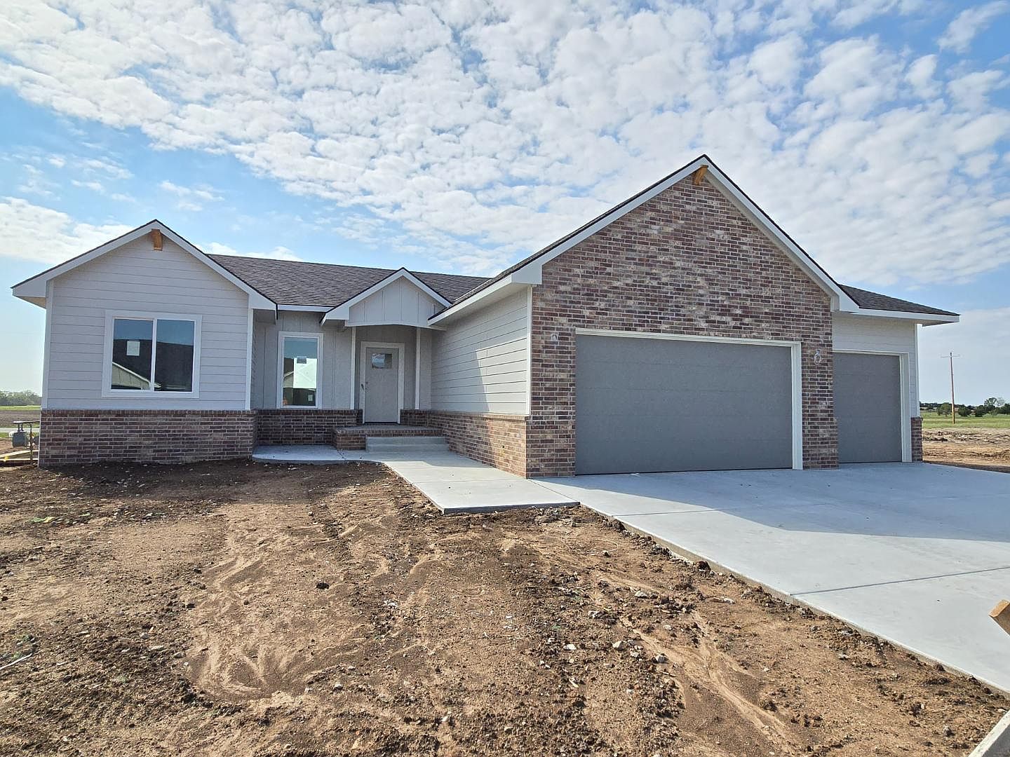 592 Long Path Ct, Goddard, KS 67052 | Zillow