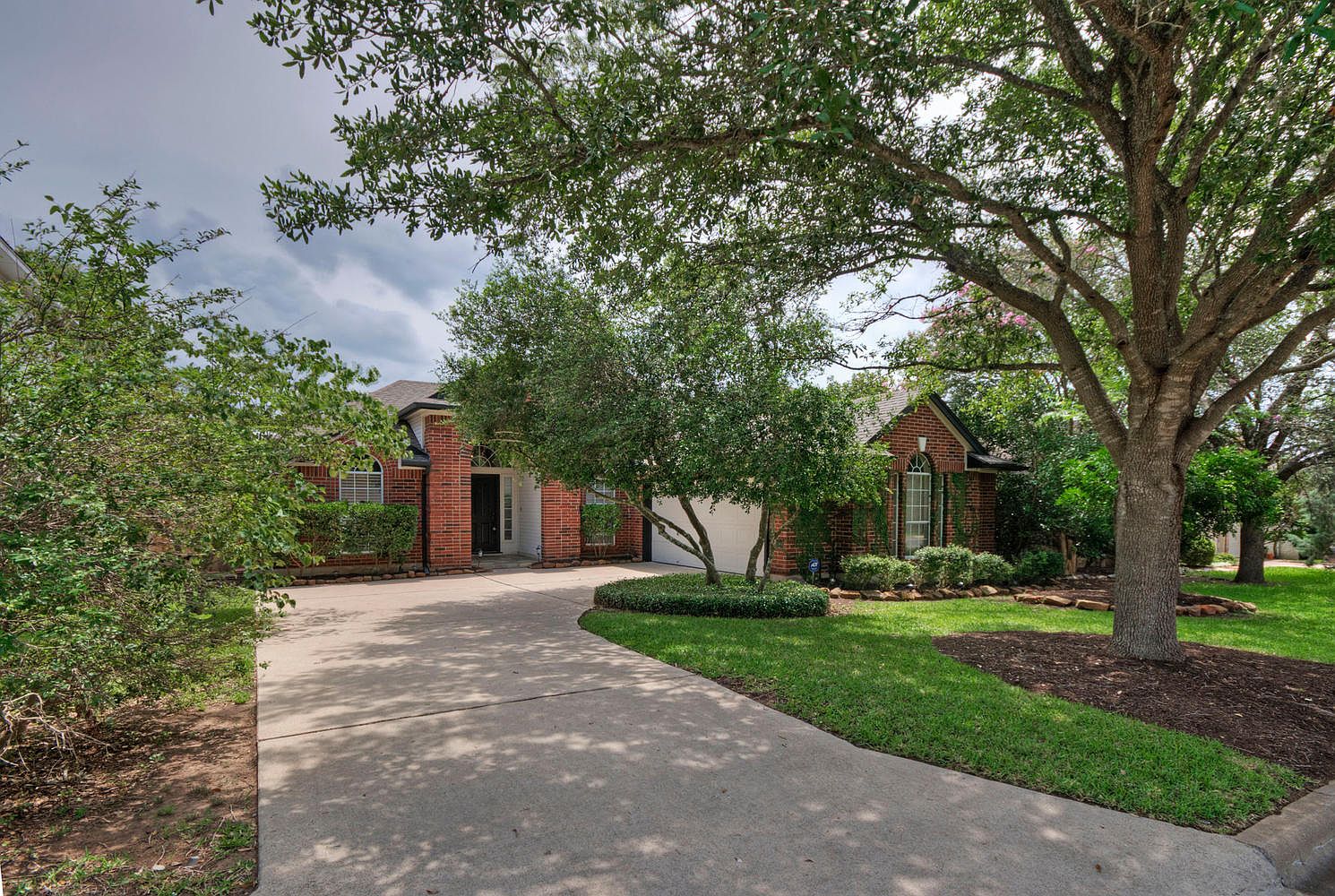6700 Haswell Ln, Austin, TX 78749 | Zillow
