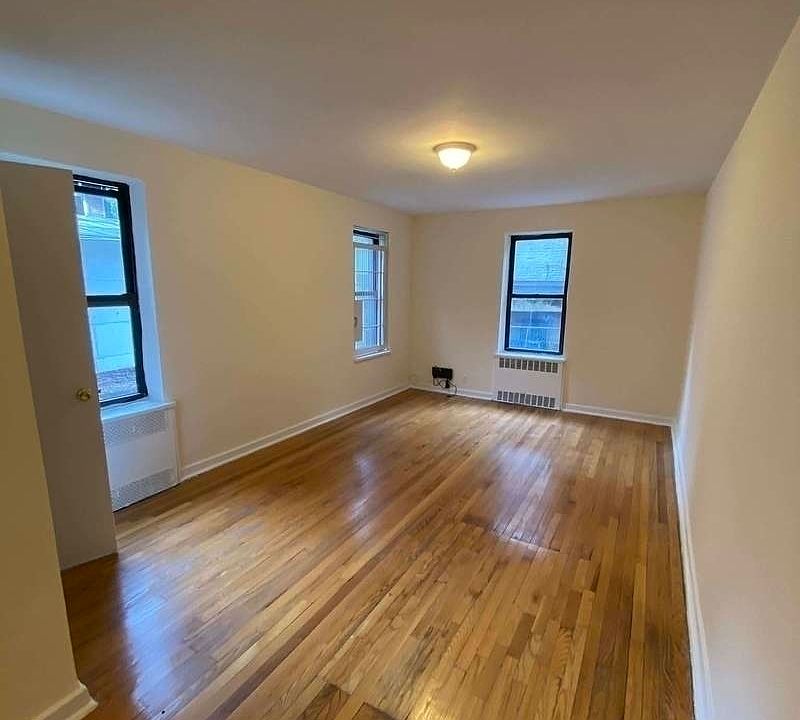125 Christopher St, New York, NY 10014 | Zillow