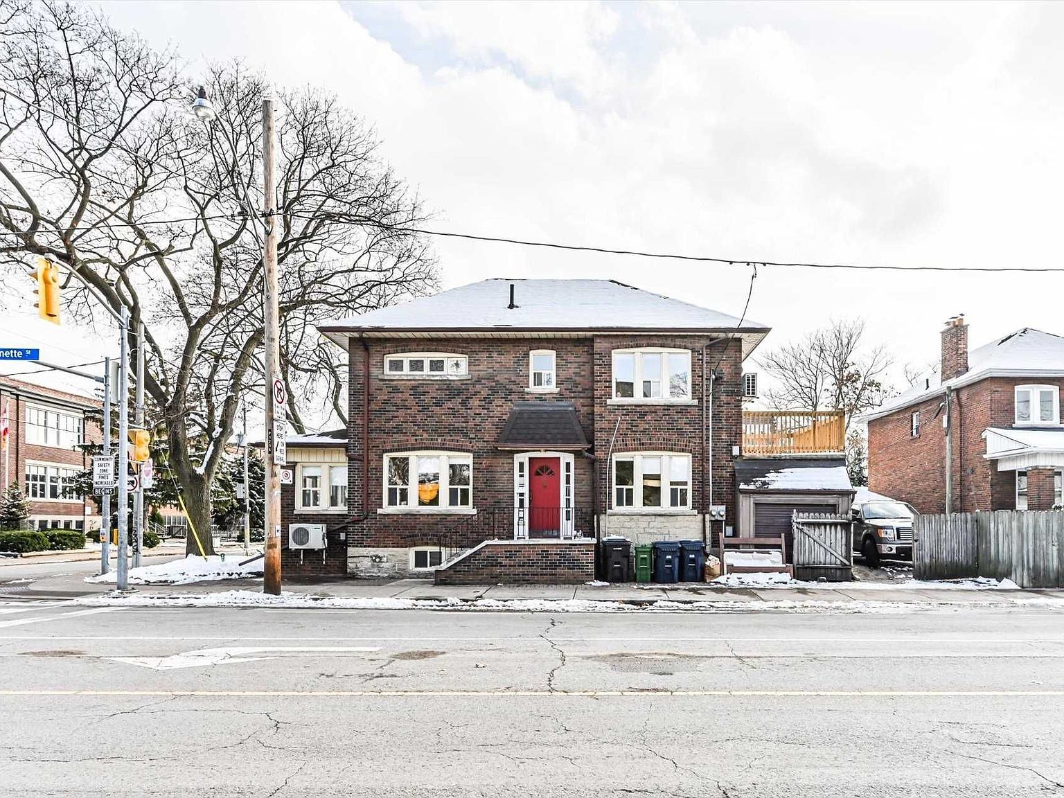 395 Annette St, Toronto, ON M6P 1R7 | Zillow