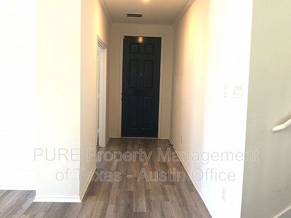 1045 Desaix Dr, Georgetown, TX 78628 | Zillow