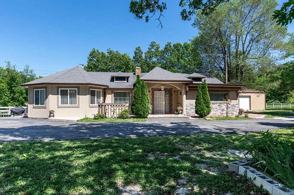 3149 W Farm Road 34, Brighton, MO 65617 | Zillow
